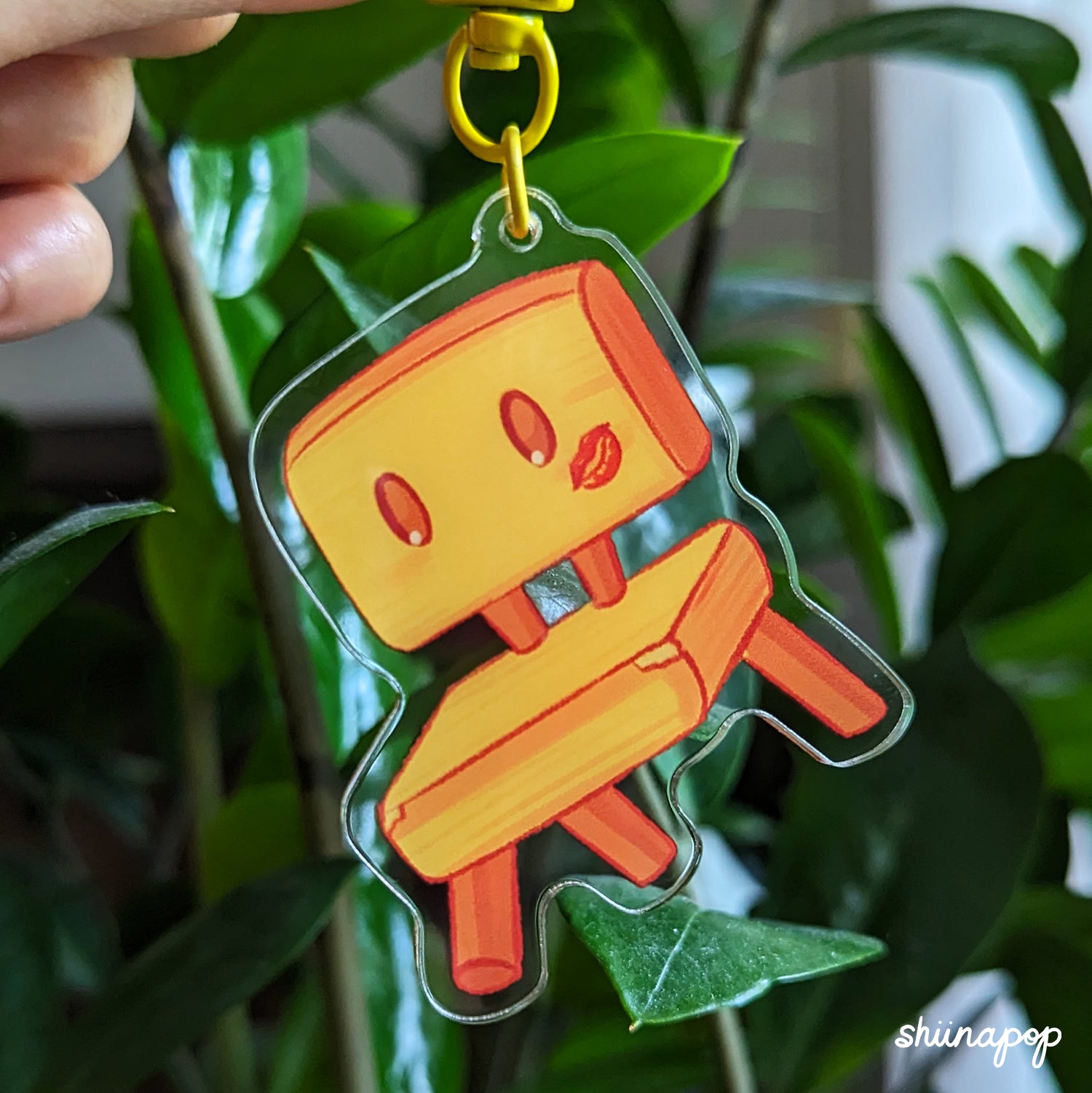 Suzume Chair charm – shiinapop